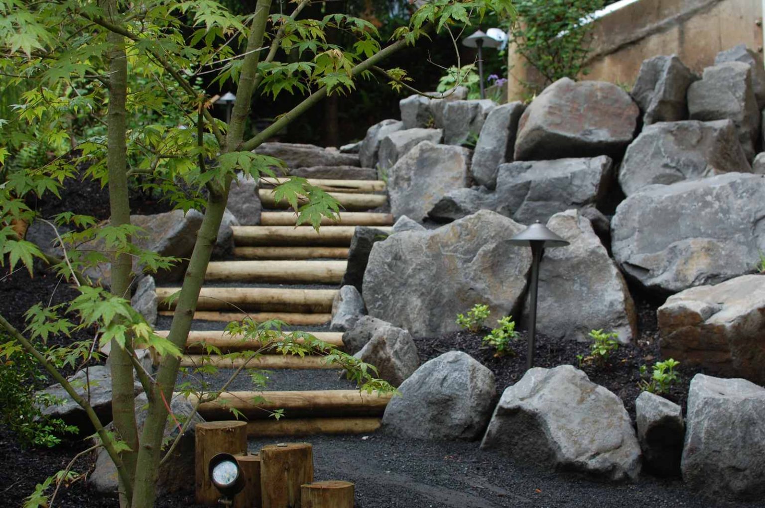 15 Most Exquisite Landscape Steps on a Slope to Accentuate Your Garden ...