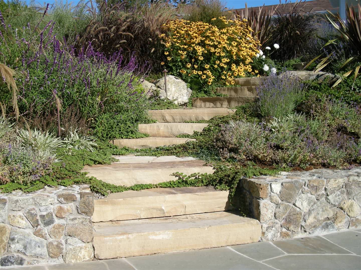 15 Most Exquisite Landscape Steps on a Slope to Accentuate Your Garden ...